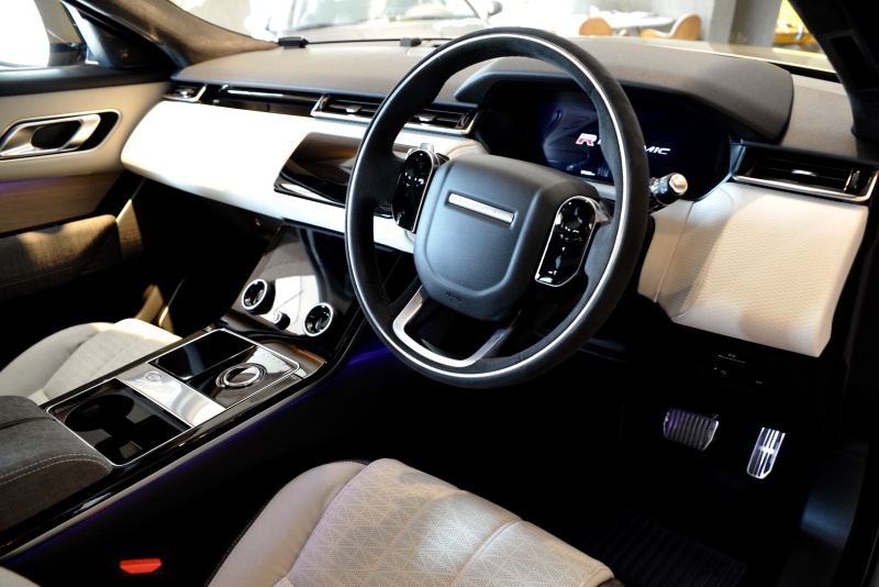 ランドローバー レンジローバー VELAR R-Dynamic HSE 3.0L V6 380PS プレミアムテキスタイルインテリア 22インチAW 中古車 情報 | グラーツ・オートモビール株式会社