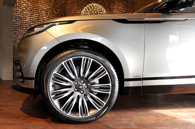 ランドローバー レンジローバー VELAR R-Dynamic HSE 3.0L V6 380PS プレミアムテキスタイルインテリア 22インチAW 中古車 情報 | グラーツ・オートモビール株式会社