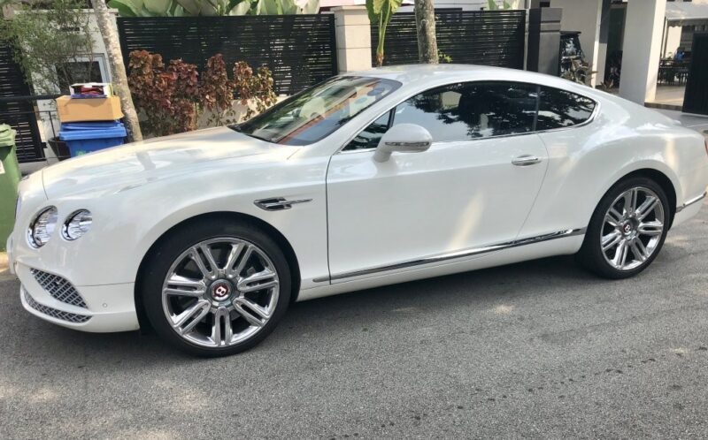 【入荷情報】2015年 Bentley Continental GT V8 グレイシャーホワイト × インペリアルブルー 右ハンドル ディーラー車 21インチ7ツインスポークアロイホイール ...